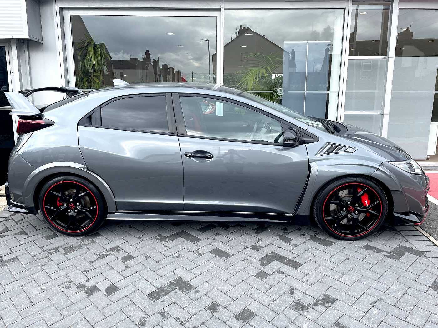 Used Honda Civic Type R Hatchback: Buy Approved Second-Hand Models