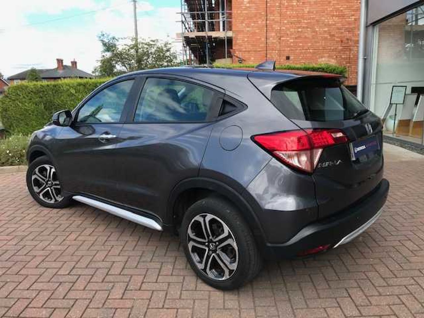 Used Honda HR-V Crossover: Buy Approved Second-Hand Models Here