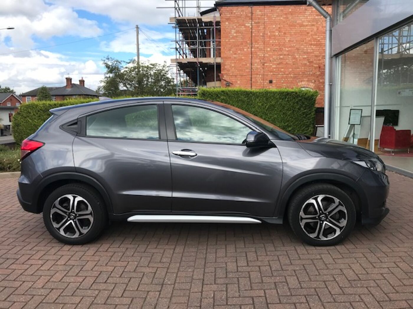 Used Honda HR-V Crossover: Buy Approved Second-Hand Models Here