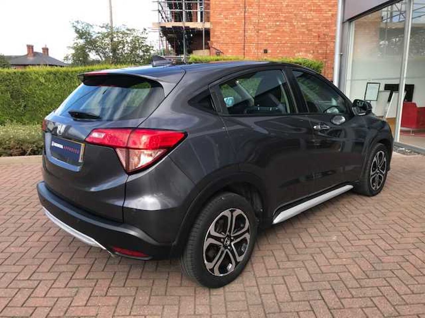 Used Honda HR-V Crossover: Buy Approved Second-Hand Models Here