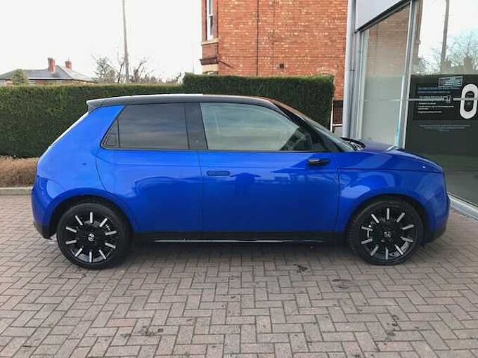 Used Honda e | Buy Approved Second-Hand Models Here