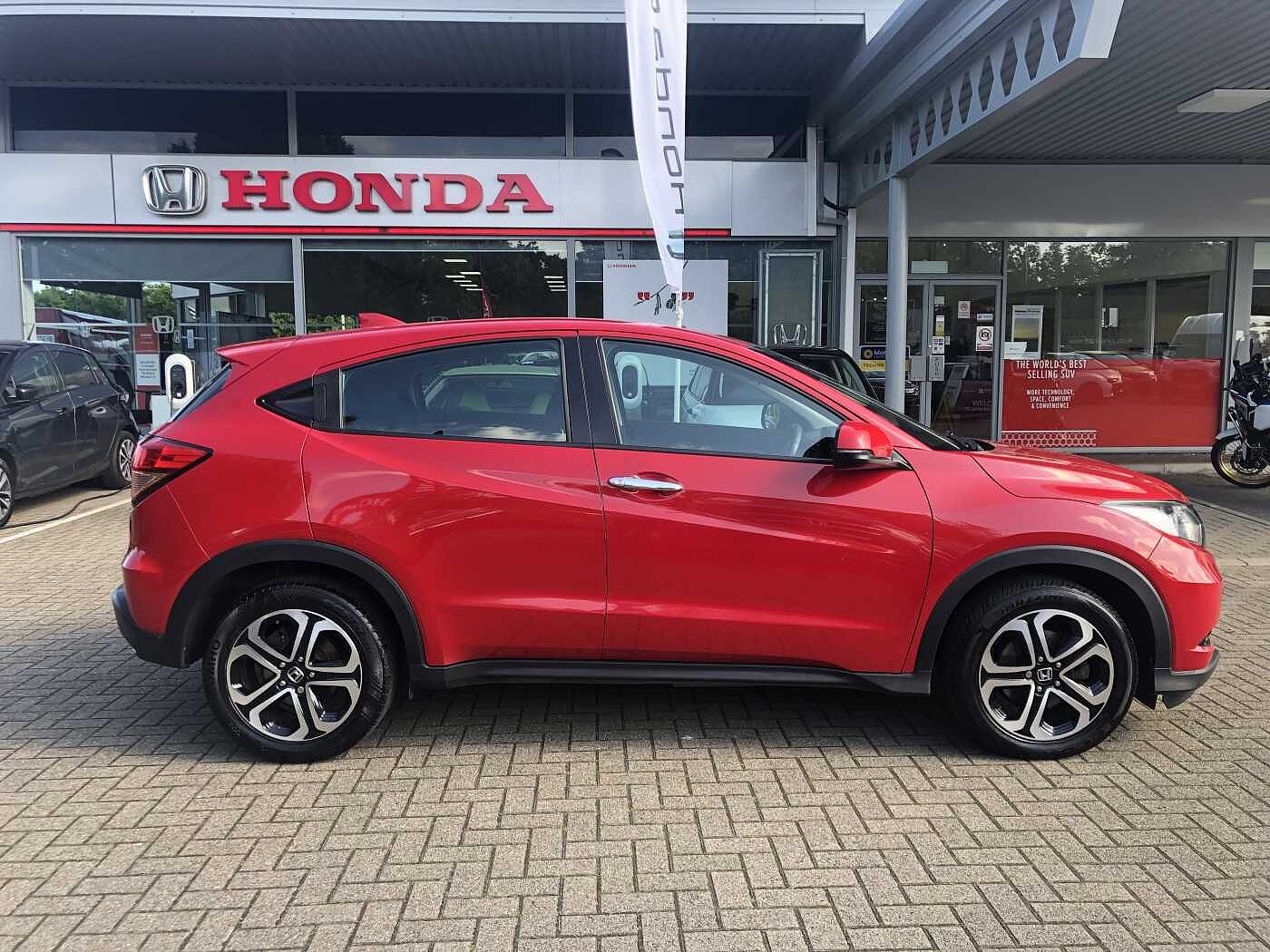Used Honda HR-V Crossover: Buy Approved Second-Hand Models Here